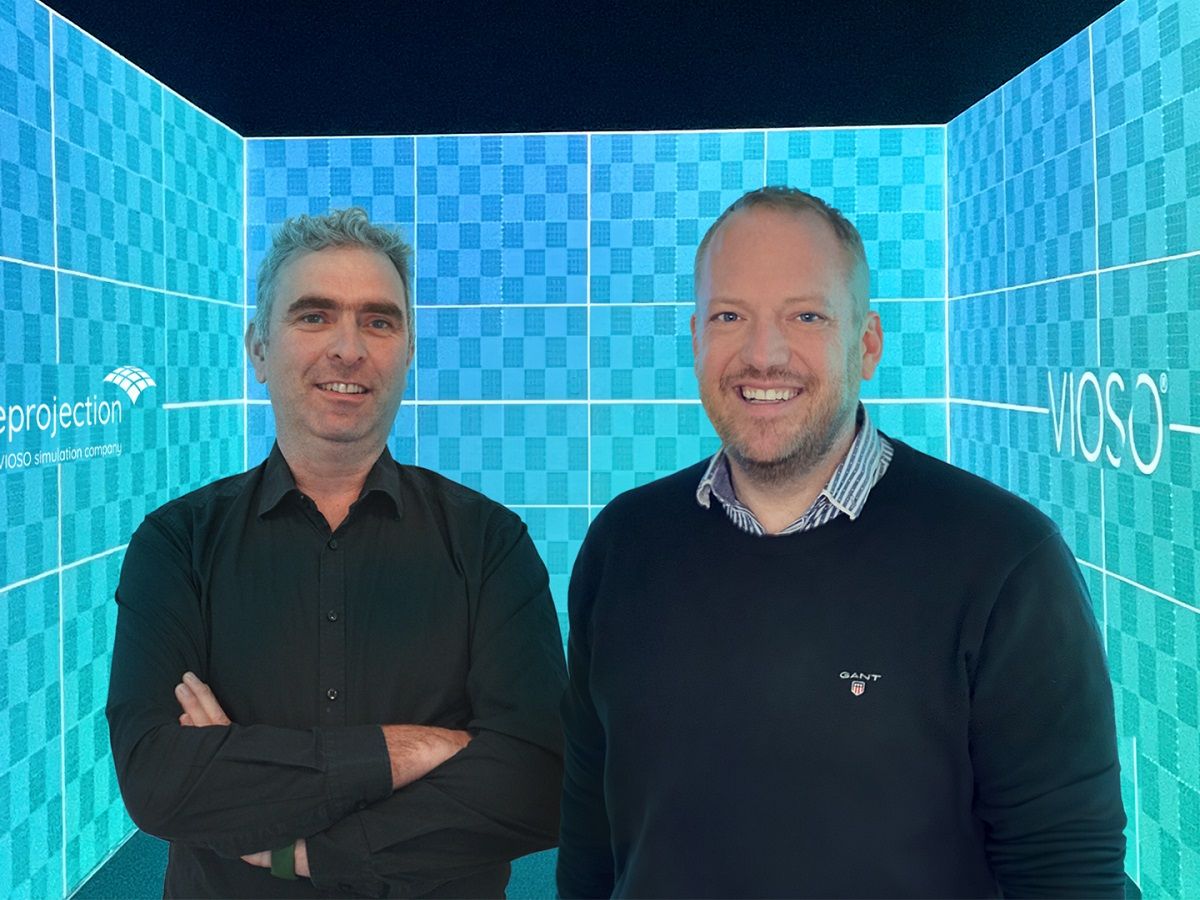 Projection Competitors Form Partnership | Halldale Group